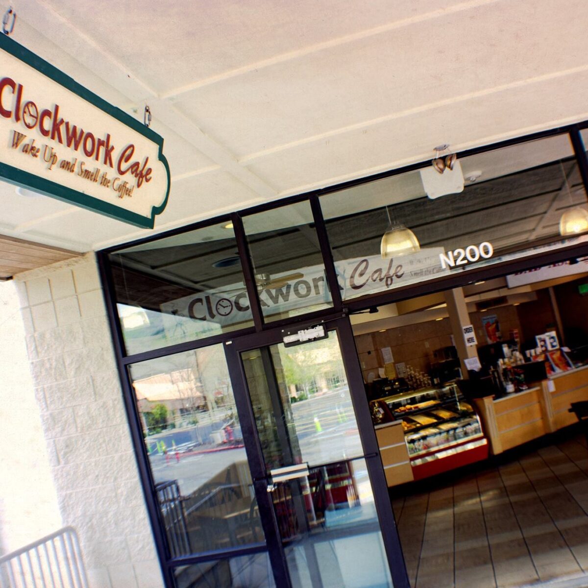 Clockwork Cafe · Dishing Park City